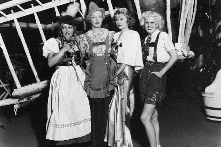 1930s Party Dresses - The Ultimate Guide - Vintage-Retro