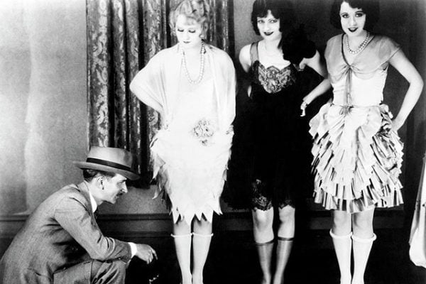 1920s Dress Style Highlights Women's Rights - Vintage-Retro