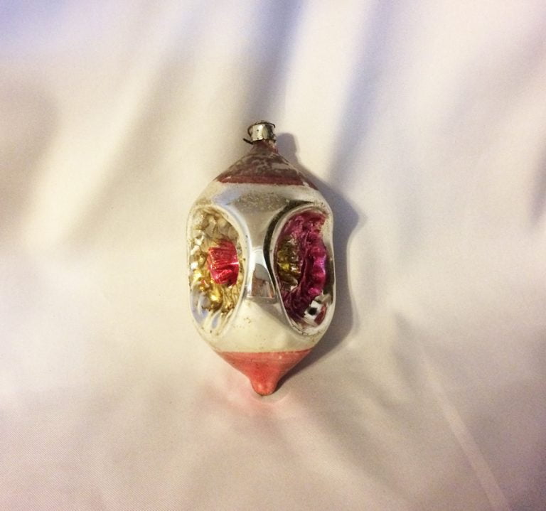 Vintage Christmas Ornaments Guide - Vintage-Retro